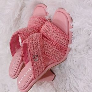 Coach | Shoes | Coachs Quintin 6mm Crochet Leather Sculptural Heel ...